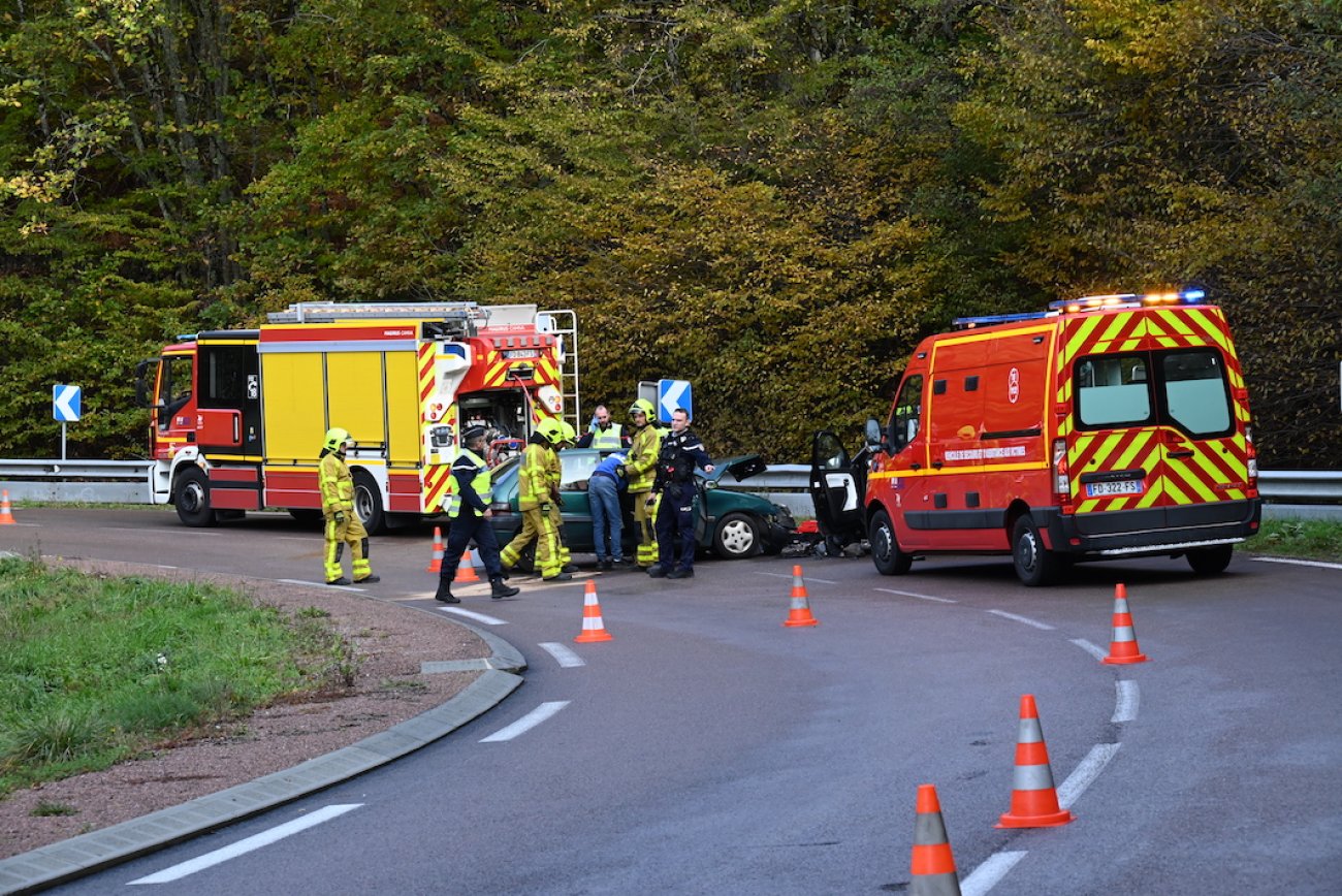 MARMAGNE : Un blessé dans une collision sur la RD680 en direction d’Autun - Creusot Infos