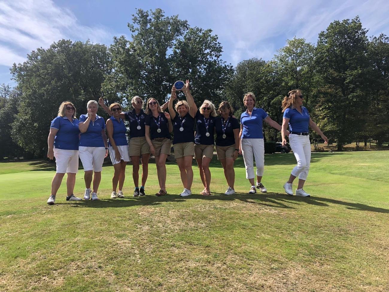 GOLF : L’équipe du golf de Champagne (Aisne) a remporté le Championnat de France dames séniors ...