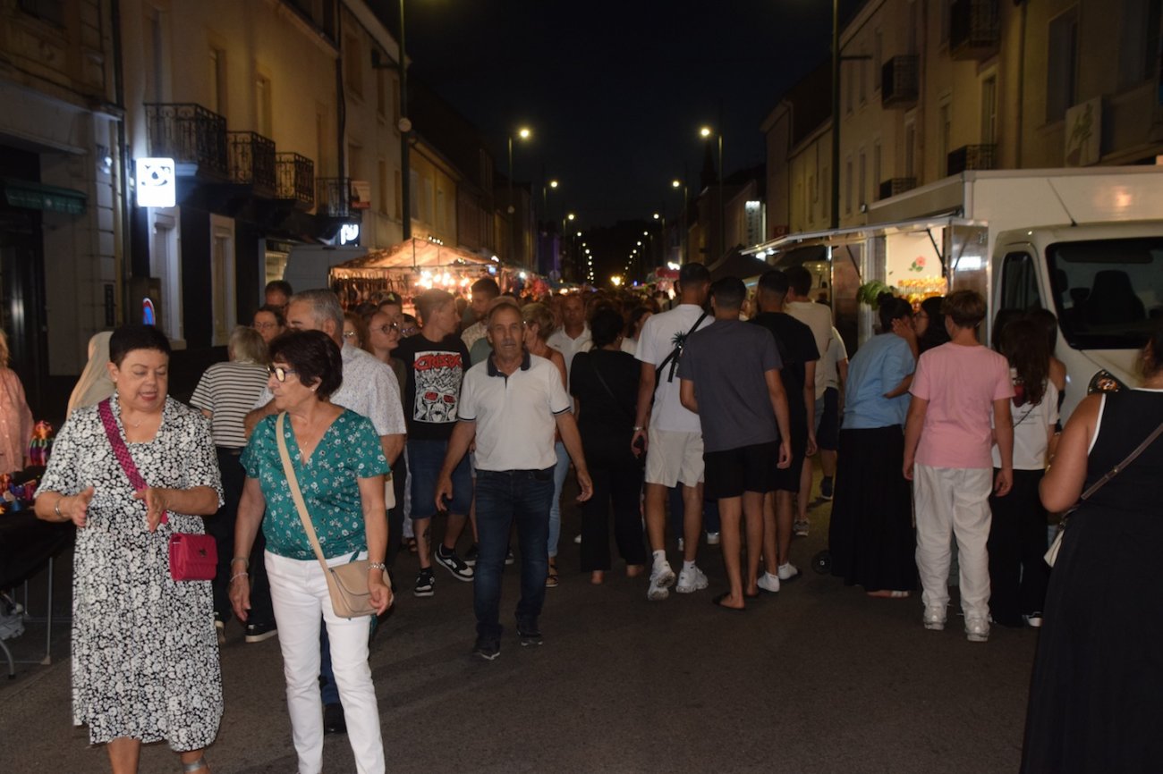 LE CREUSOT : Pleins feux sur le marché nocturne de la rue maréchal Foch - Creusot Infos