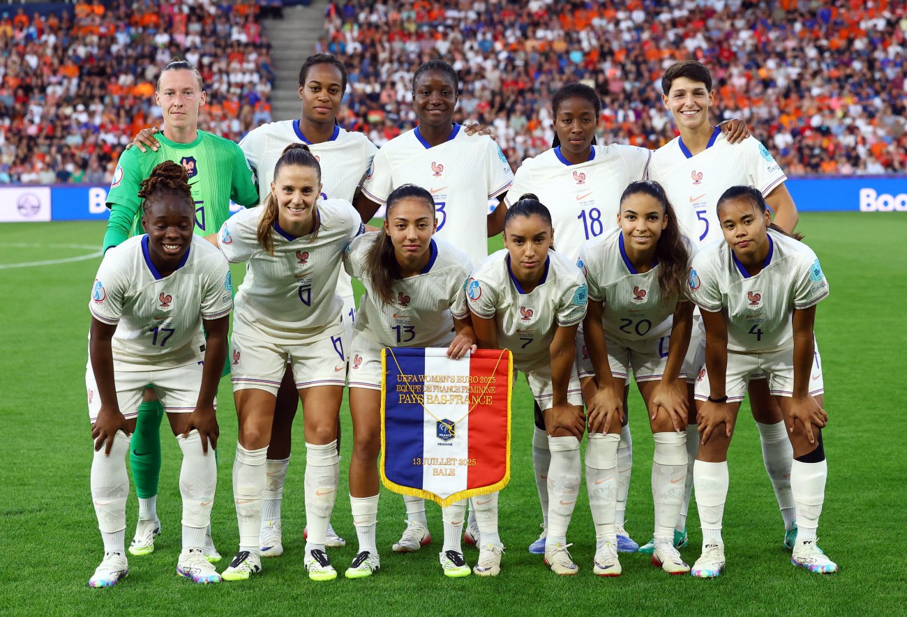FOOTBALL (Euro féminin) : La France punit les Pays-Bas et affrontera l’Allemagne en quarts ...
