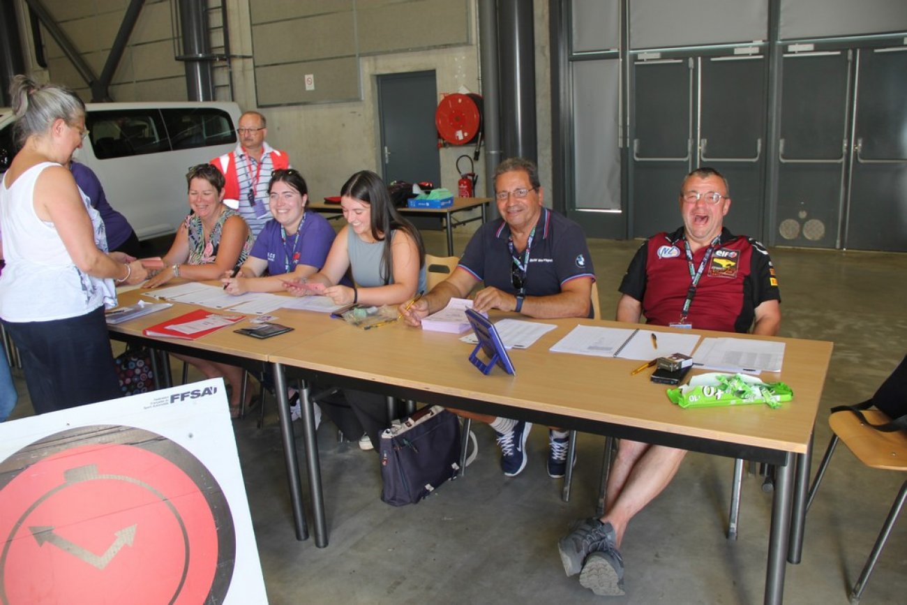 SPORTS AUTOMOBILES : Ceux qui font le rallye d’Autun ; Sylvain Rebourg et Laura Alexandre les ...