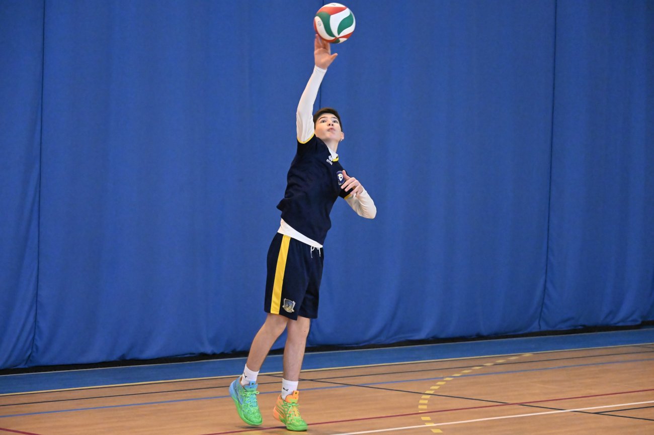 VOLLEY BALL : Retour sur un week-end riche, au Creusot, avec le tournoi ...