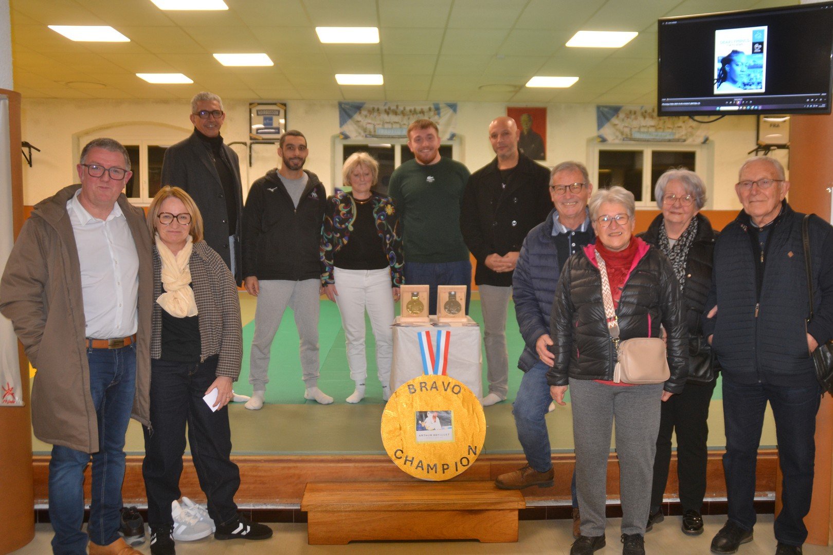 LE CREUSOT : Réception en l’honneur d’Arthur Repiquet, champion du ...