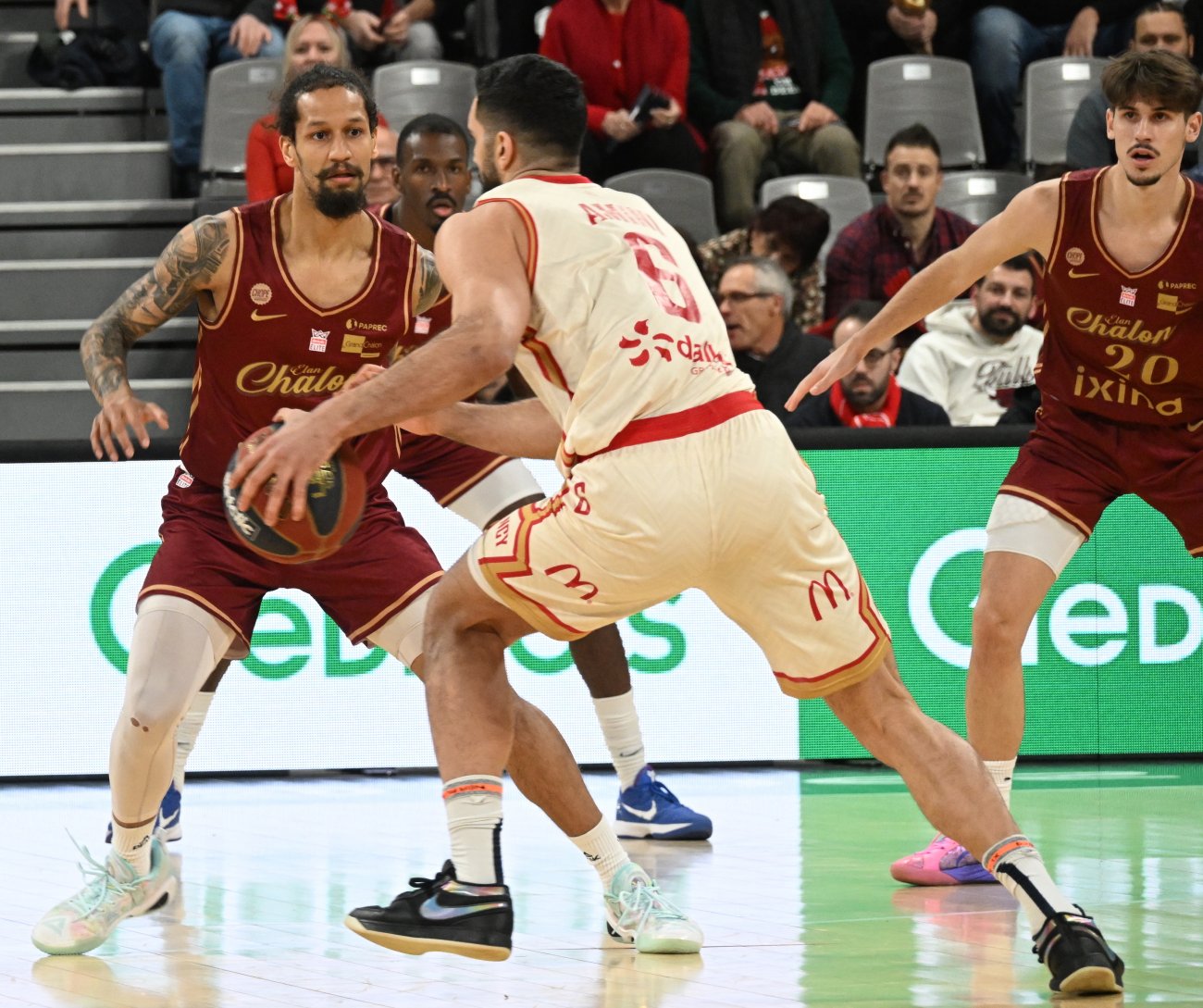 Lire aussi : La JDA Dijon chute au bout du suspense à Boulazac