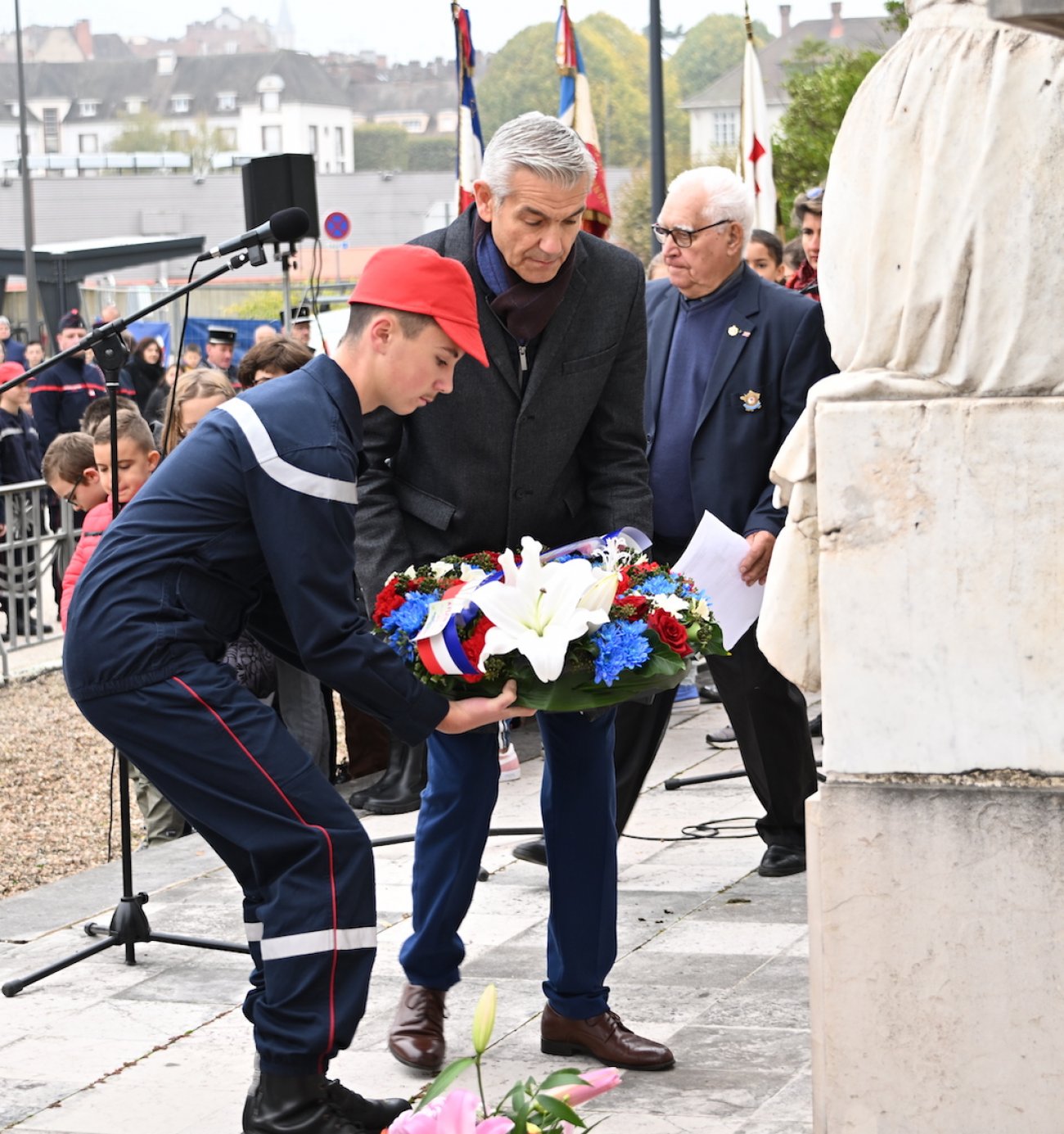 LE CREUSOT : Une magnifique cérémonie du 11 novembre, avec beaucoup de ...