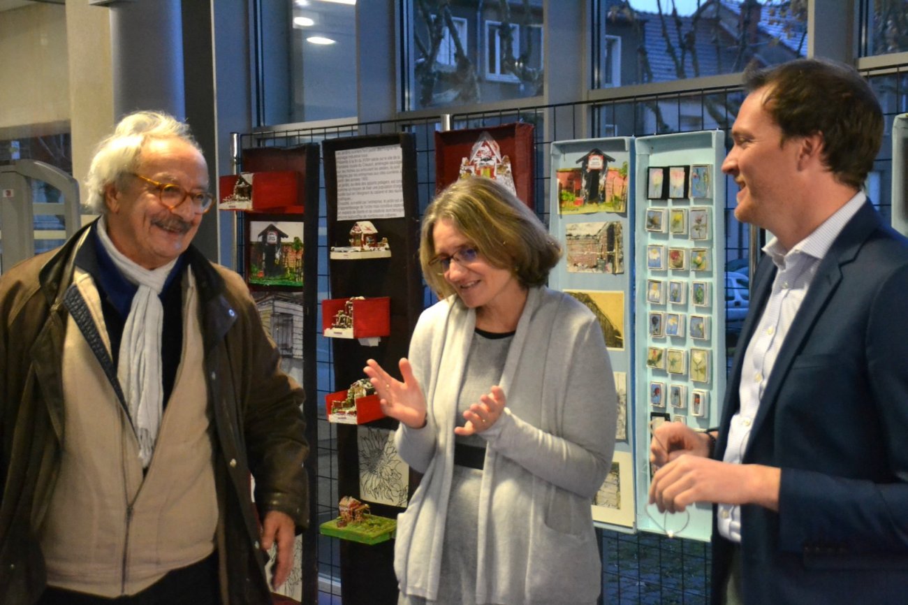 LE CREUSOT : Les cabanes de Christian Segaud, elles sont à voir à la ...