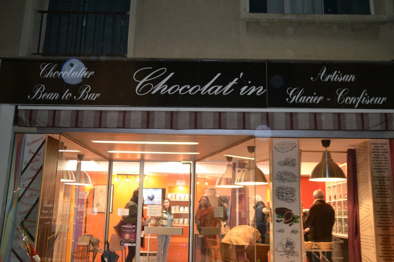 LE CREUSOT : Chocolat’in, un nouveau magasin de douceurs - Creusot Infos