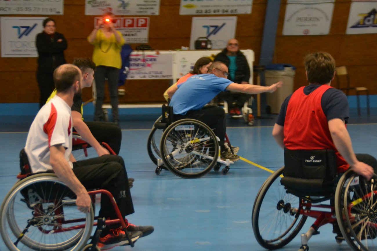 TORCY : A la découverte du hand fauteuil - Creusot Infos