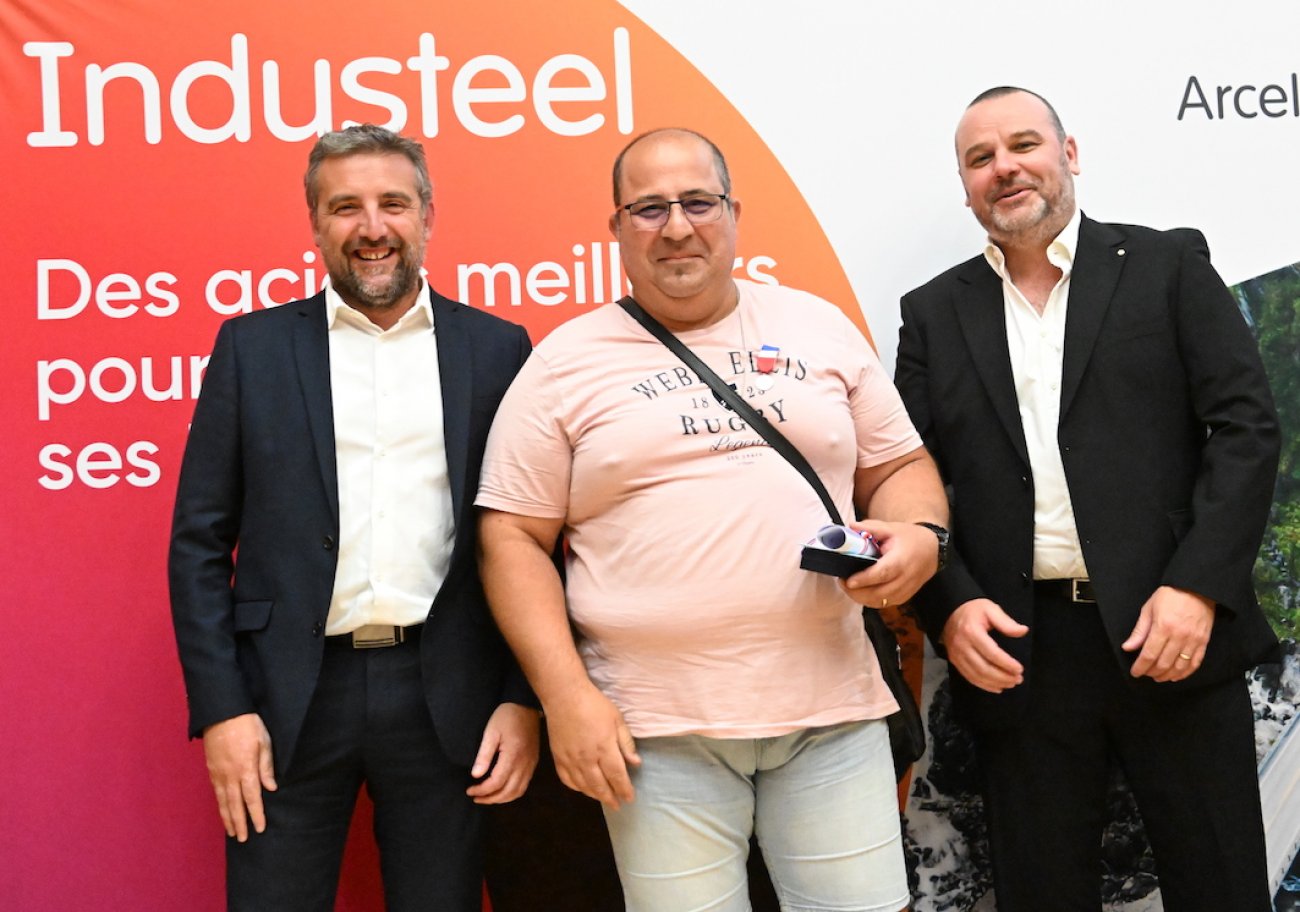LE CREUSOT : 43 médaillés du travail à Industeel - Creusot Infos
