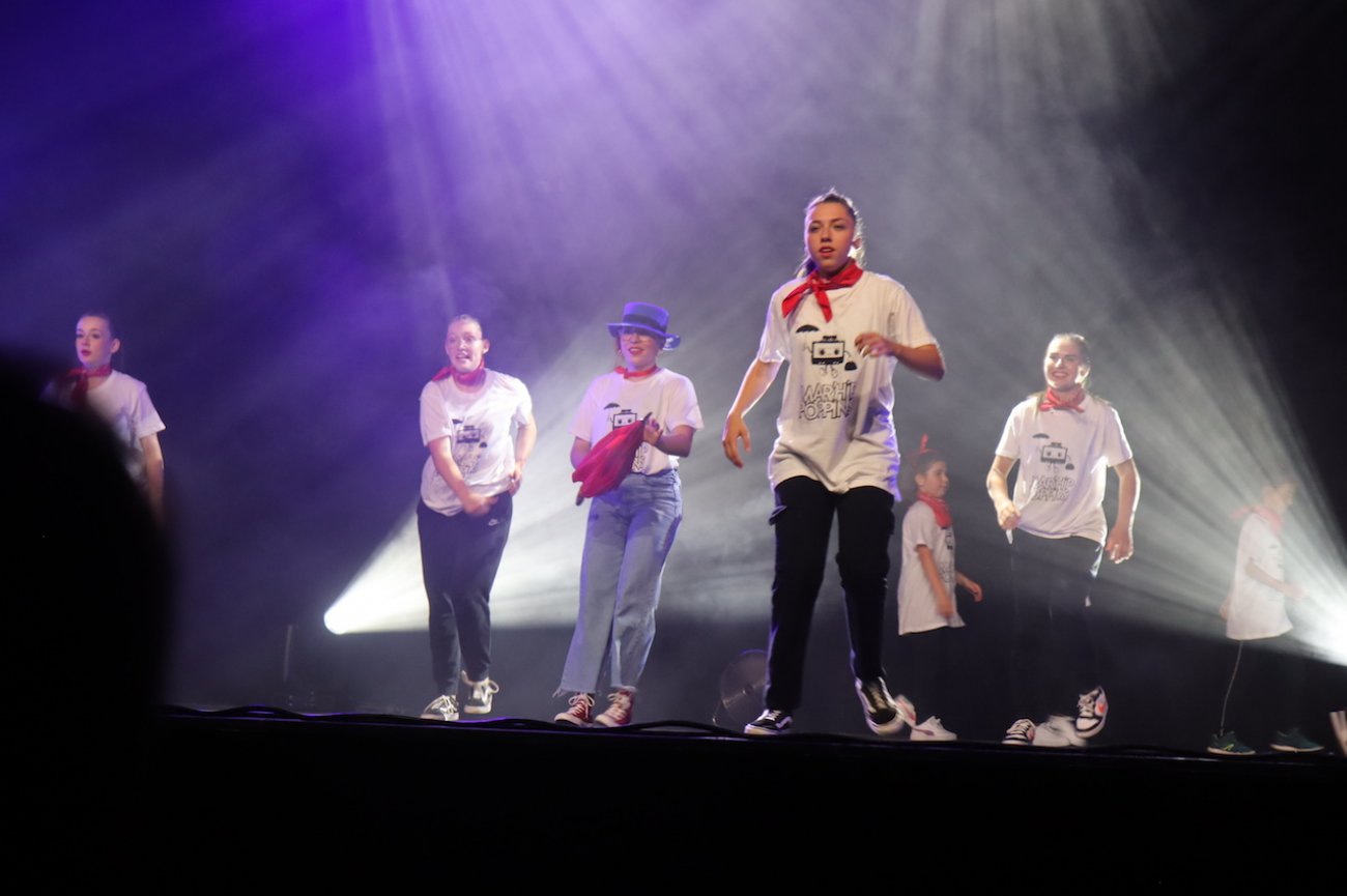 PARC DES EXPOSITIONS L'EDUEN : Mar'Hip Poppins, une adaption à la sauce ...