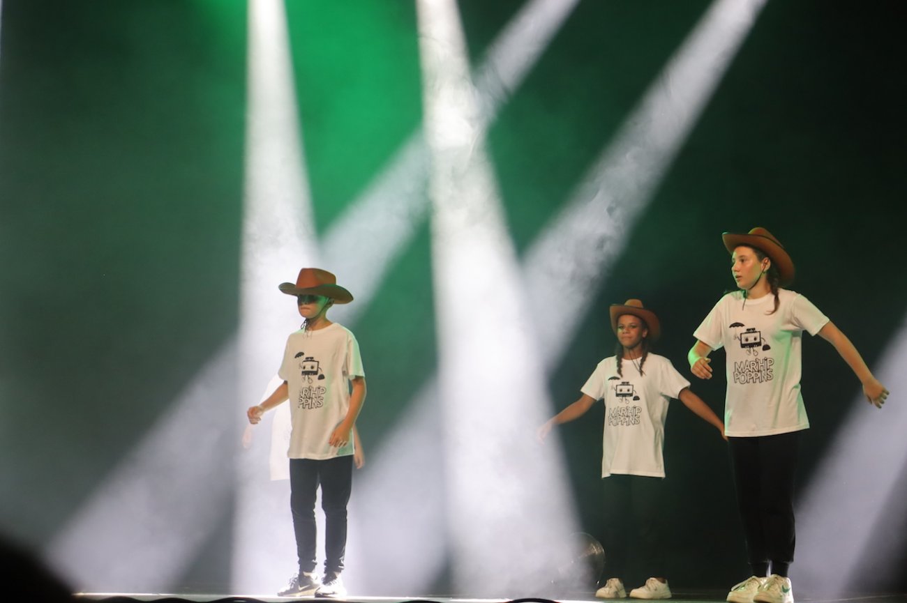 PARC DES EXPOSITIONS L'EDUEN : Mar'Hip Poppins, une adaption à la sauce ...