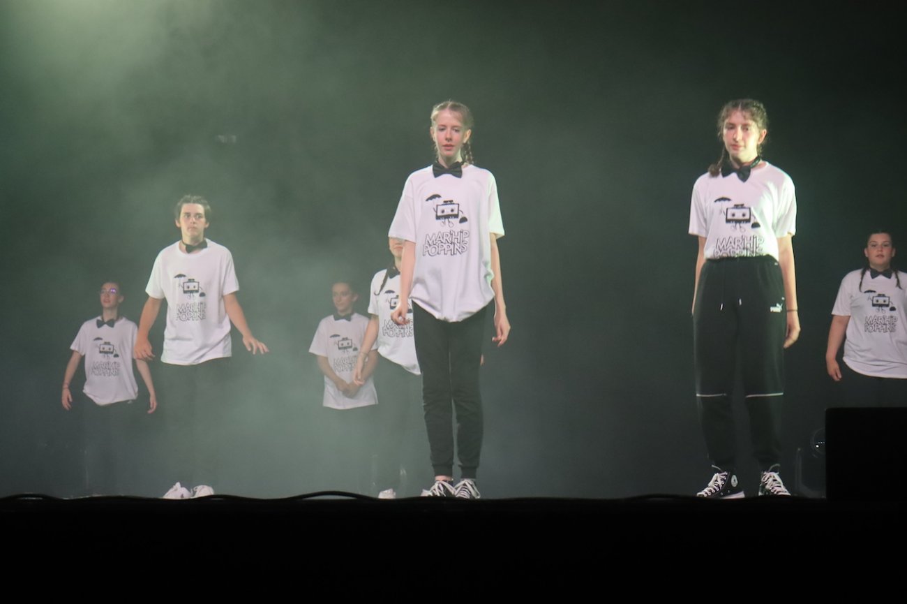 PARC DES EXPOSITIONS L'EDUEN : Mar'Hip Poppins, une adaption à la sauce ...