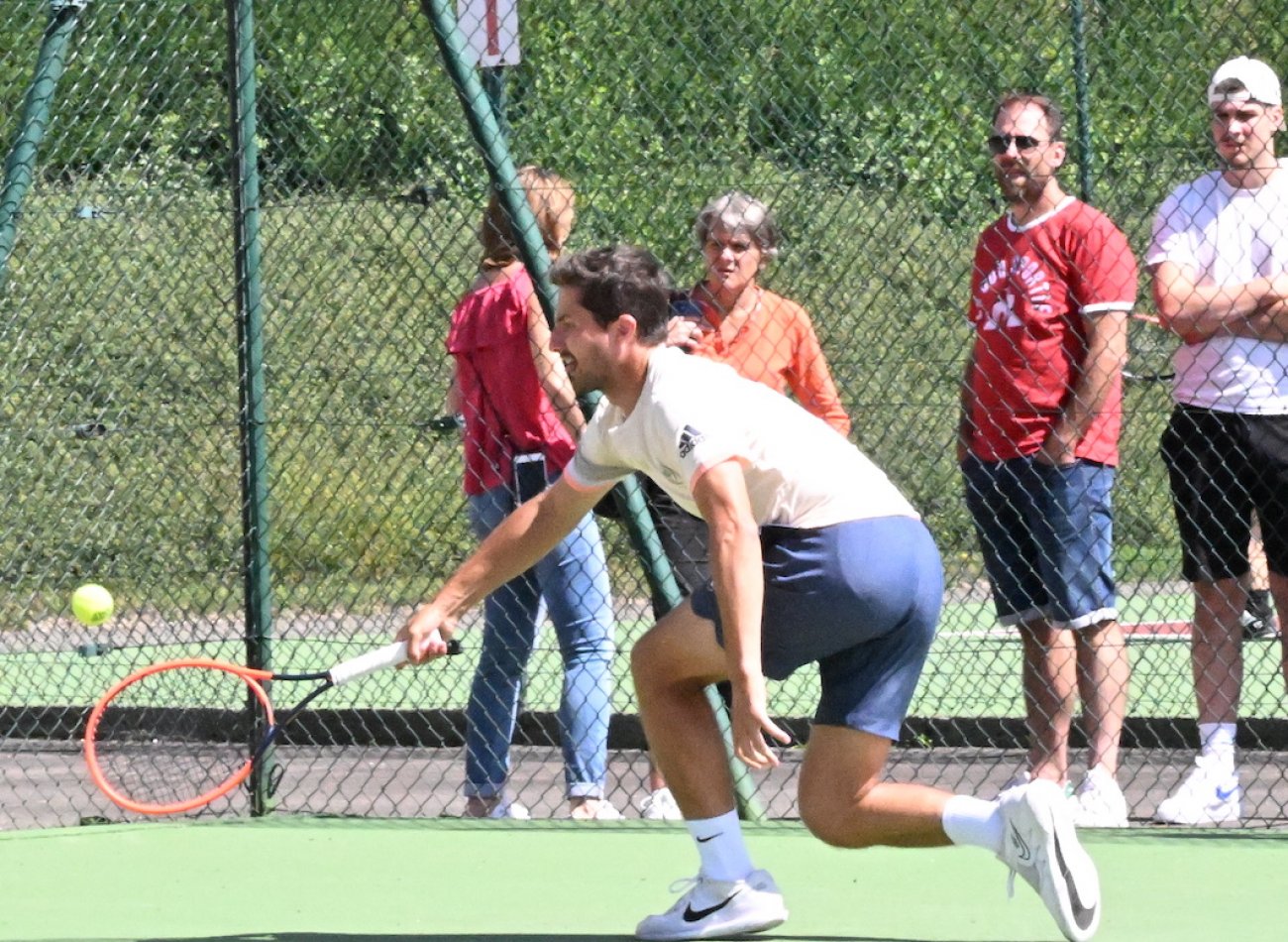TENNIS : Anthony Grandmaire (Mâcon) remporte le tournoi open du Creusot ...