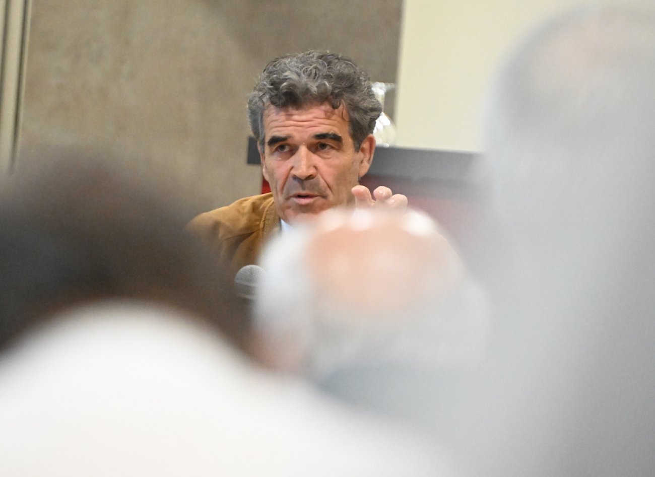 LE CREUSOT : Eric Michoux est venu parler industrie à l’invitation de ...