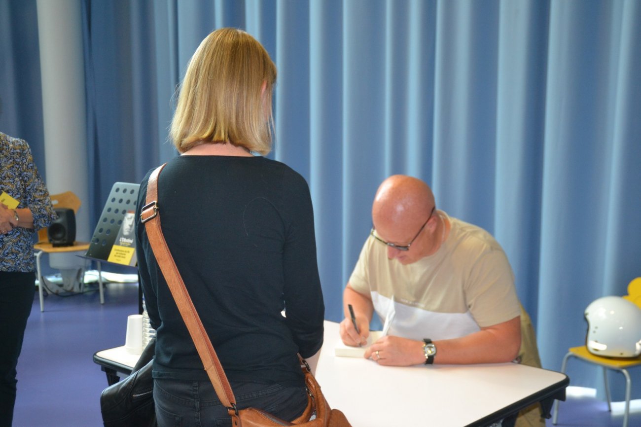 LE CREUSOT : Rencontre dédicace avec Raphaël Nedilko, le flic qui ...