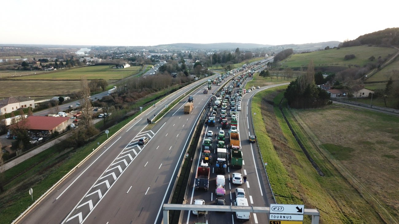 SAONE ET LOIRE : Le regard d'Agri 71 sur le blocage de l'Autoroute A6 ...