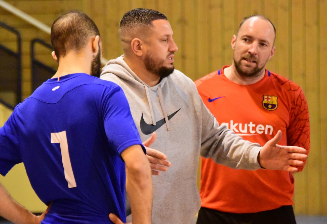 FUTSAL : Team Montceau Foot remporte le trophée des champions ...
