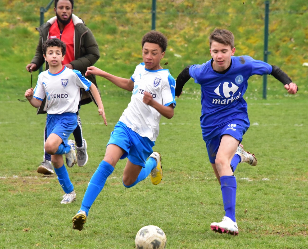 FOOTBALL (U13) : La J.O.Creusot conserve sa première place - Creusot Infos