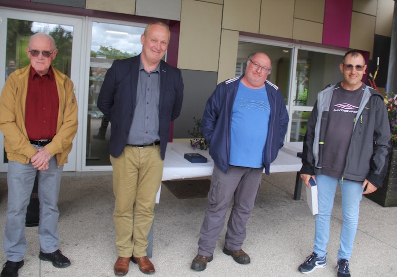 LE BREUIL : L’heure de la reconnaissance pour cinq salariés de l’ESAT ...