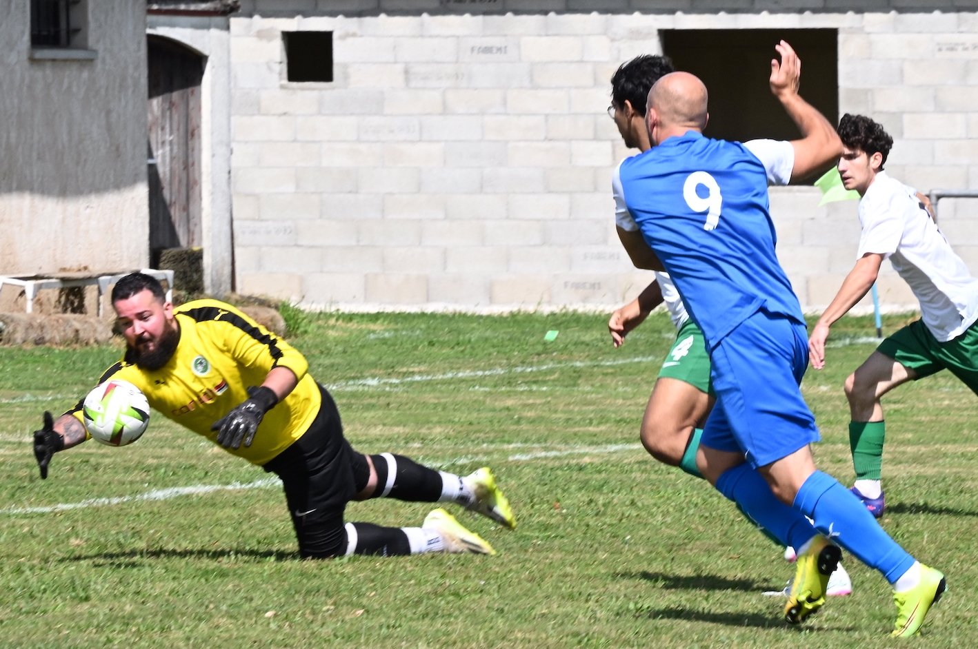 FOOTBALL (Coupe de France 2ème tour) : La J.O.Creusot se fait peur ...
