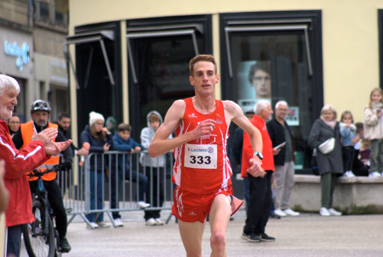 AUTUN : Corentin Leroy remporte la montée de la Croix - Autun Infos