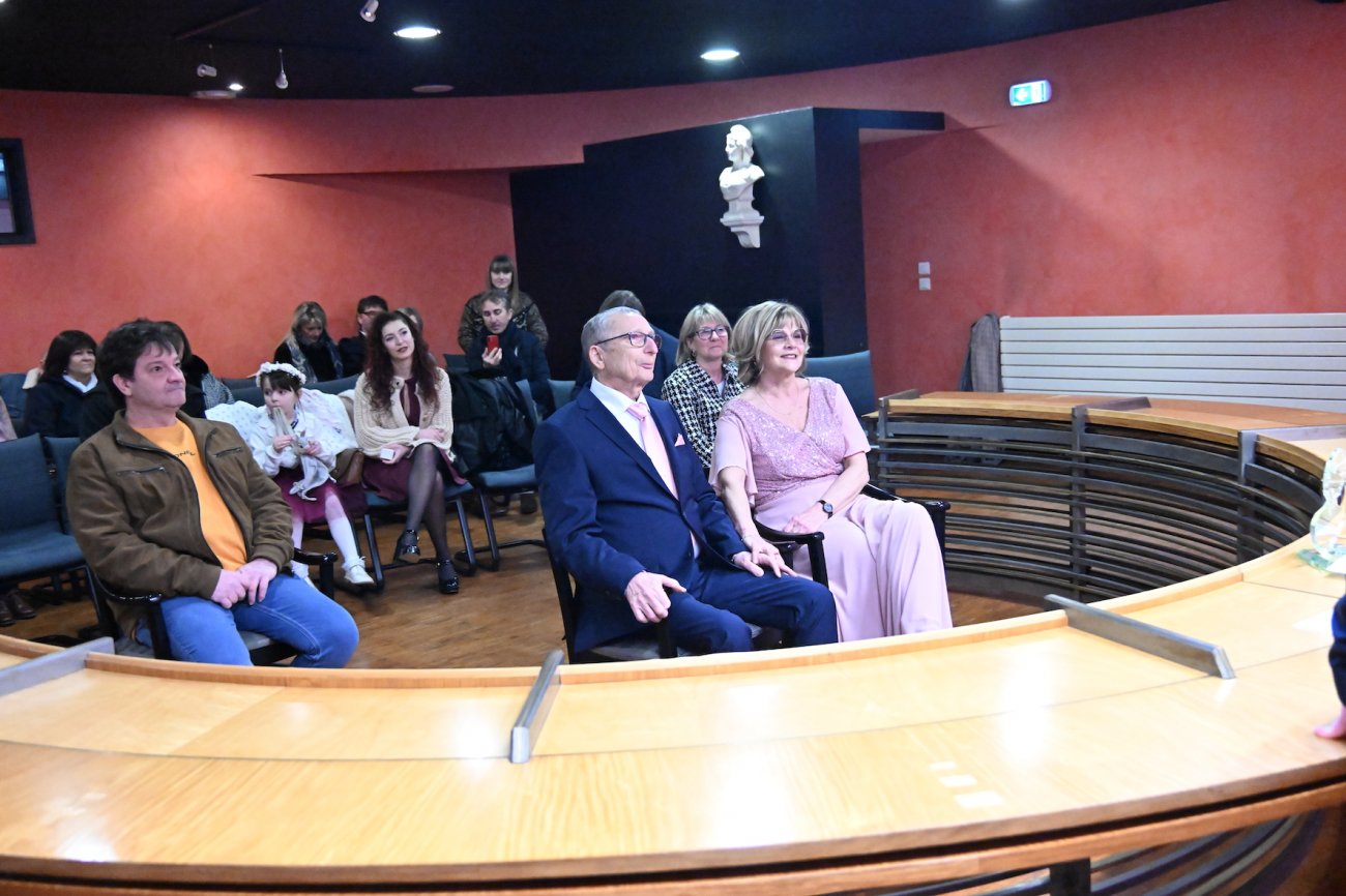 CARNET BLANC : Manon et Christian ont officialisé leur union - Creusot ...