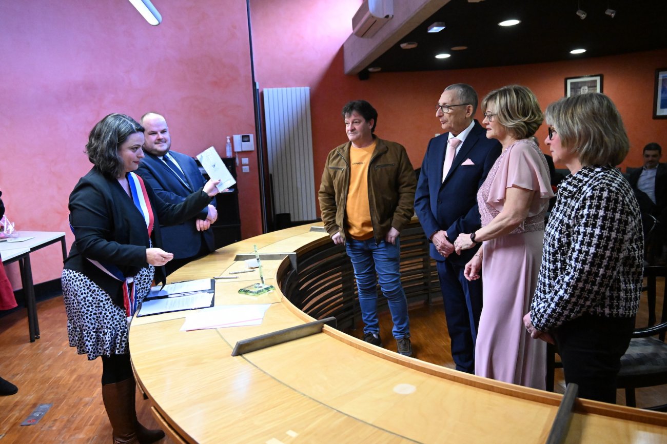 CARNET BLANC : Manon et Christian ont officialisé leur union - Creusot ...