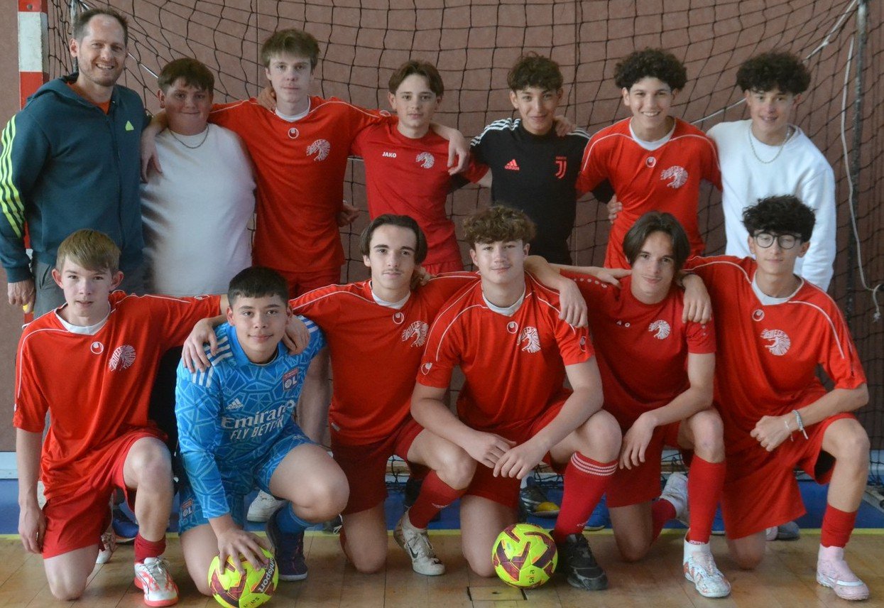 MONTCHANIN : L’équipe minime Futsal du collège Anne Frank qualifiée ...