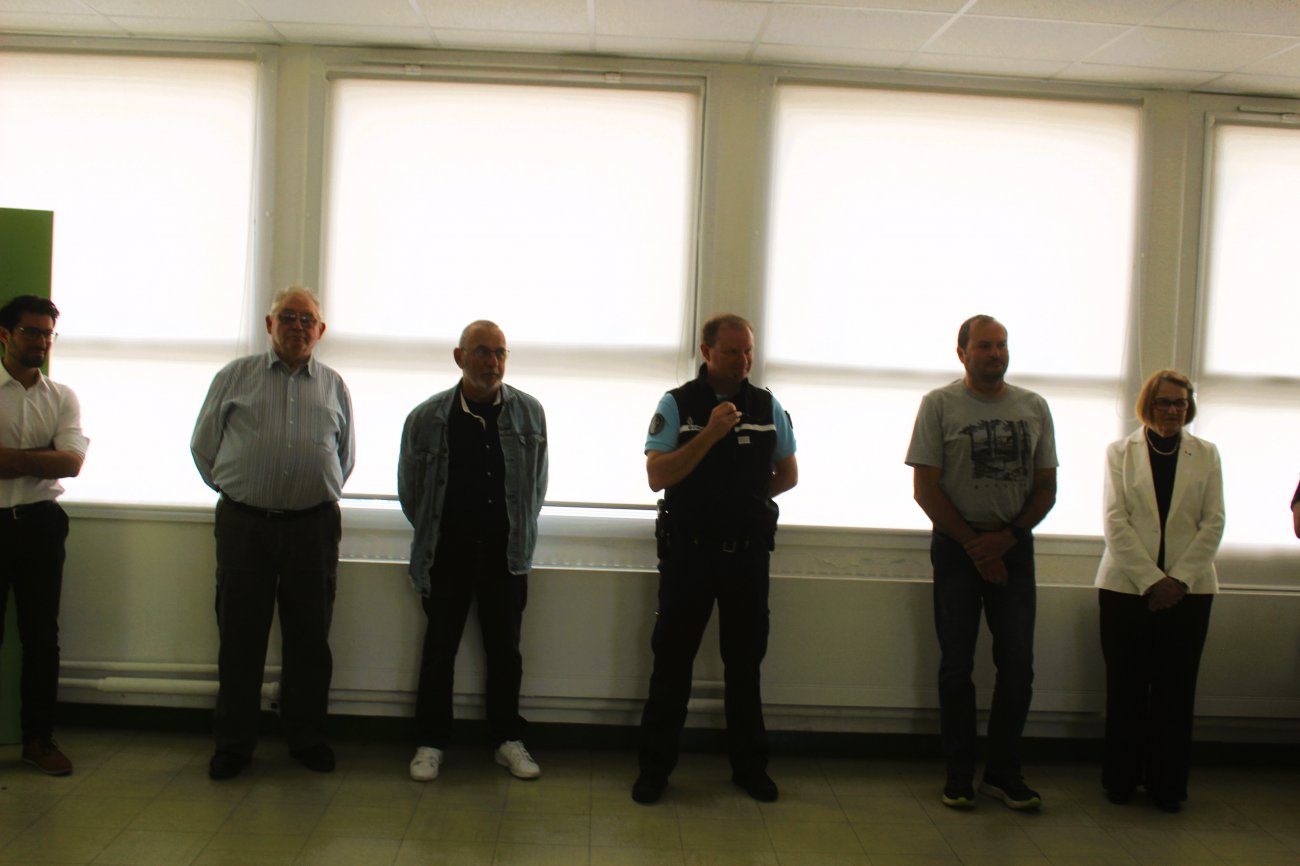 AUTUN : Le lieutenant-colonel André Barret passe le flambeau à Daniel ...