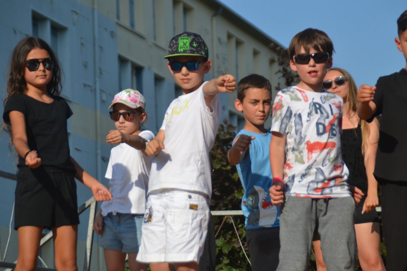 LE CREUSOT : La Kermesse de La Charmille a fait la joie des grands et ...