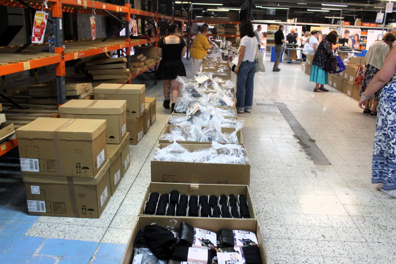 AUTUN : Dim et sa vente en direct continuent d'attirer les clients ...