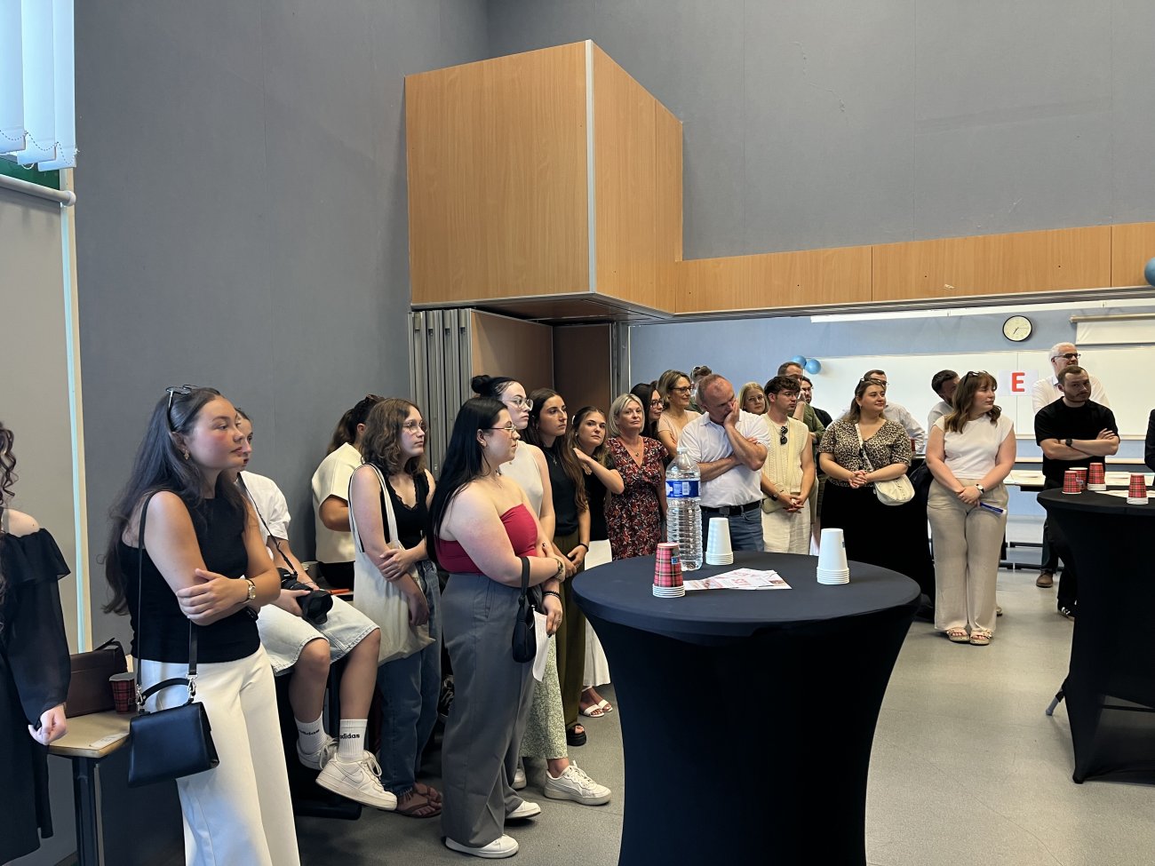 LE CREUSOT : La licence AES, au centre universitaire Condorcet, fête ...