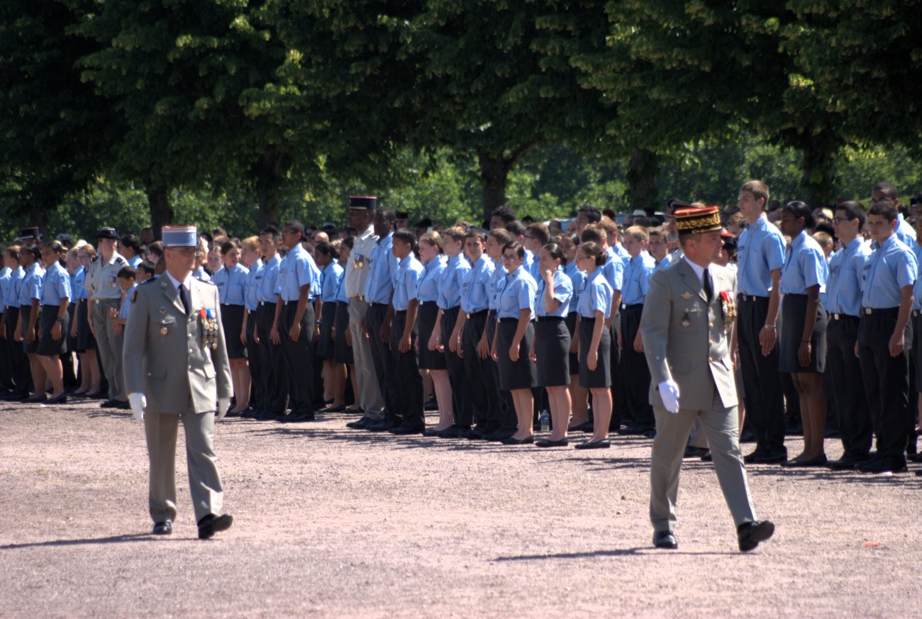 AUTUN : Cérémonie militaire au quartier Gangloff au LMA - Autun Infos