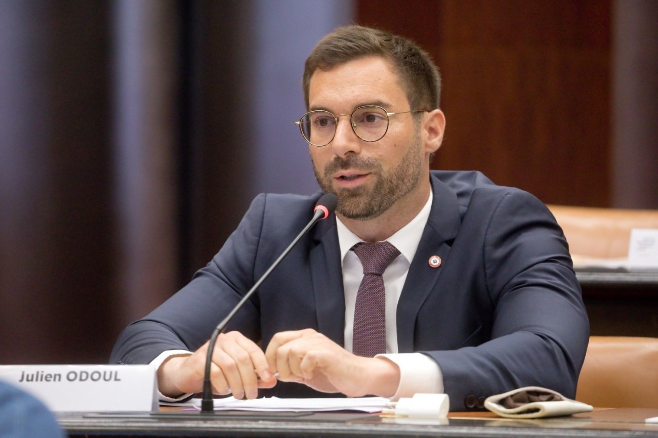 BOURGOGNE-FRANCHE-COMTÉ : Des «adieux» polis et même chaleureux à Marie ...