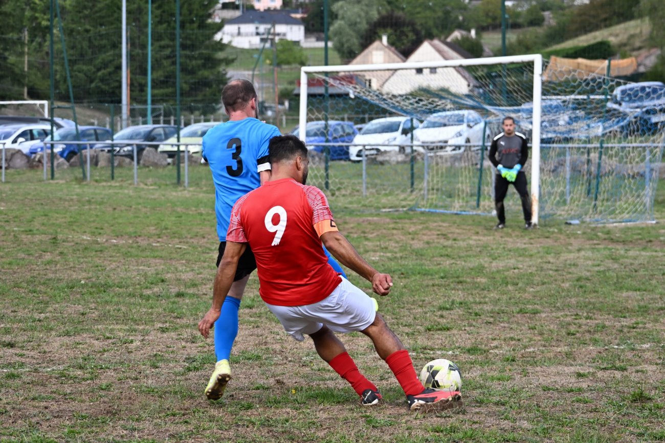 FOOTBALL (Coupe de France) : Sennecé les Mâcon s'impose logiquement à ...