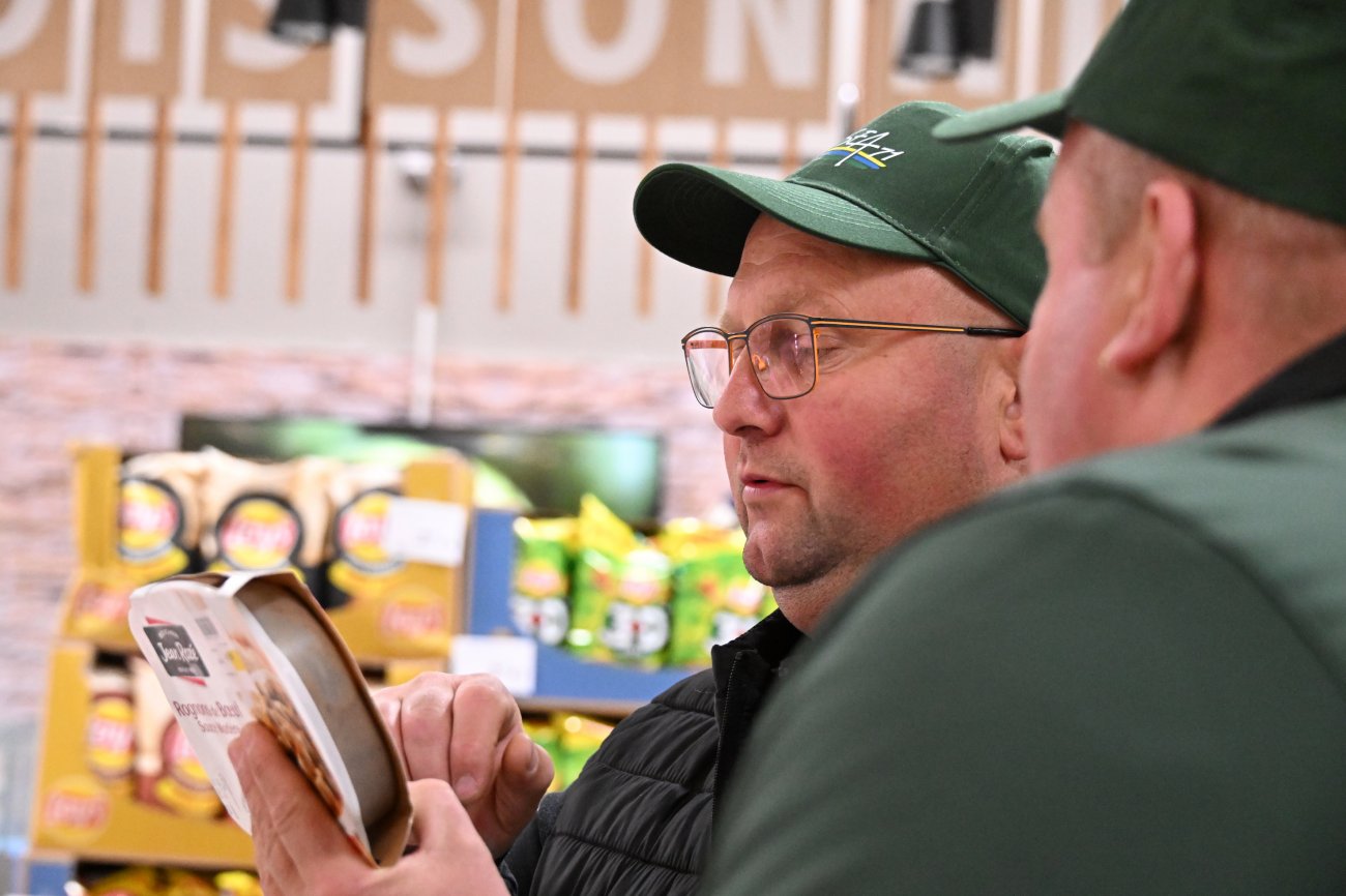 SAONE ET LOIRE : Les agriculteurs à Intermarché, au Creusot, pour ...